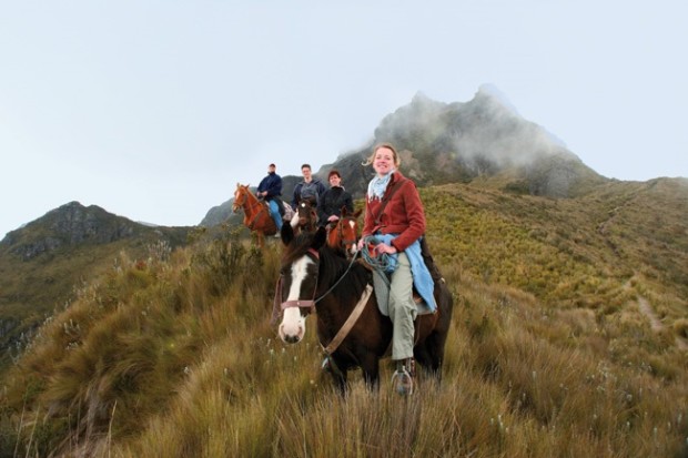 AC_quito_activities_horse_riding_01 - Lingua Service Worldwide